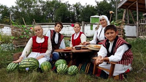 Силистренското село Смилец кани на маджун край Гизлиджанската чешма Български Фермер