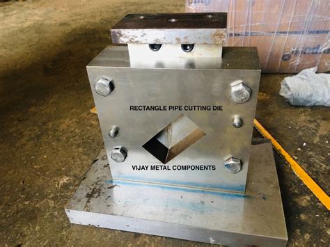 Pipe Cutting Equipment For Industrial At ₹ 26000piece In Vadodara