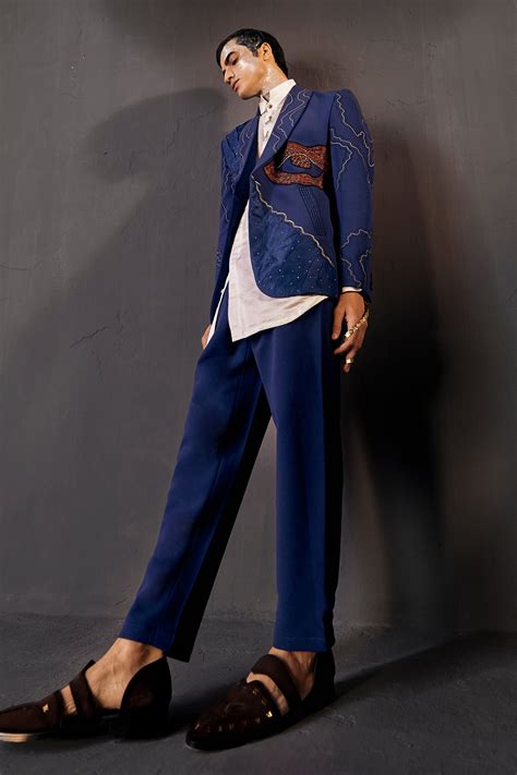 Buy Jatin Malik Blue Knit Lips Embroidered Blazer And Pant Set Online