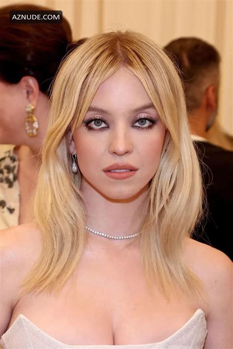 Sydney Sweeney Spectacular Boobs At Met Gala New York 2022 Aznude