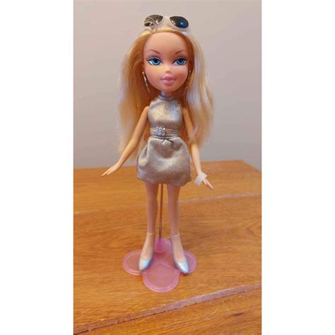 Boneca Bratz Sunkissed Cloe Shopee Brasil