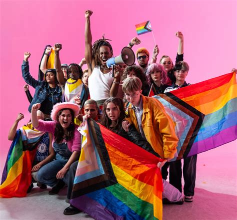 Jeangu Macrooy Pakt Bange Mannetjes Met Broze Egos Aan Op Zijn Nieuwe Single ‘independent Girls