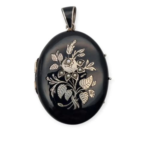 Guardapelo Victoriano Joyeria De Luto En Plata Y Esmalye Negro Con