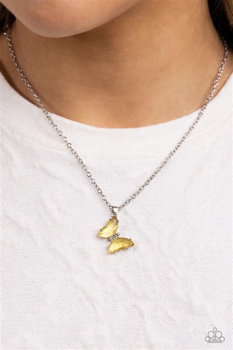 Butterfly Lullaby Yellow Paparazzi Necklace Jewelryblingthing
