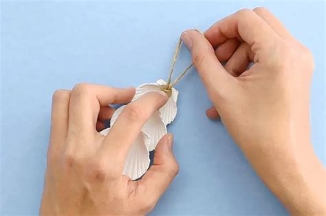 آموزش ساخت کاردستی آدم برفی با صدف