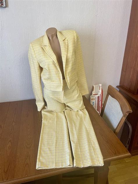 Шикарный костюм Primark — ціна 450 грн у каталозі Брючні костюми Купити жіночі речі за доступною