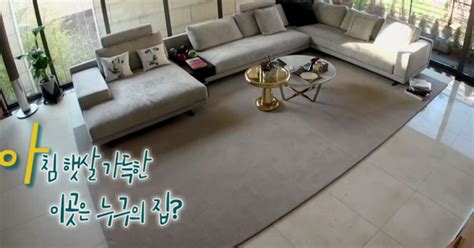 배우 이정현 집 어디 으리으리하게 꾸며진 내부에 입 떡 벌어지네