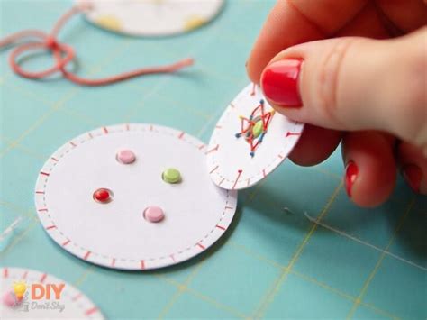 20 Creative How To Make Paper Buttons Diydontshy