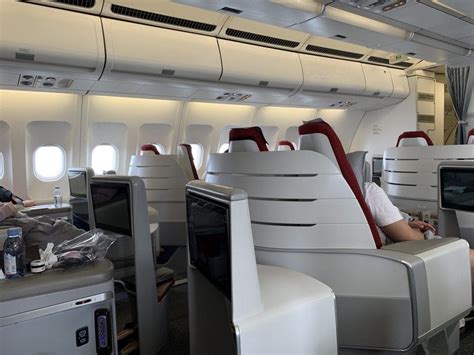 Hong Kong Airlines Business Class Bangkok To Hong Kong Ready Jet Roam