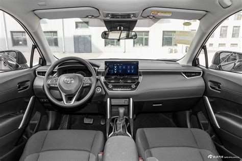 丰田2025款锋兰达 2 0L CVT领先版PLUS报价 参数 图片 新浪汽车
