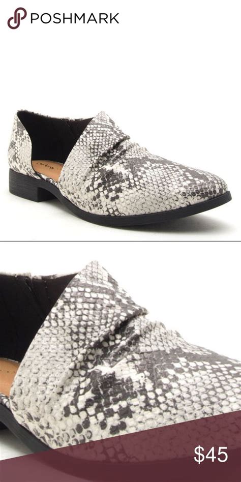 Qupid Tuxedo Python Snake Open Side Flat