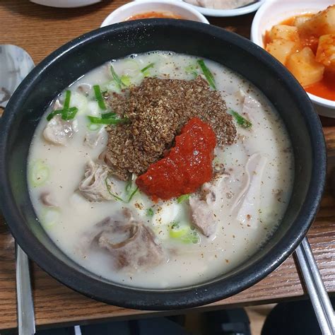 뜨끈한 국물이 생각날 때 순댓국 노포 맛집 5곳 식신
