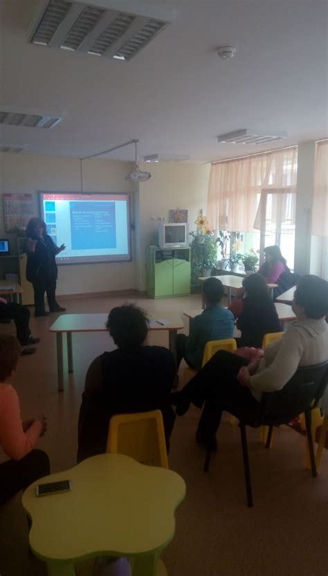 Кръгла маса на тема “Нови възможности на взаимодействие между родители