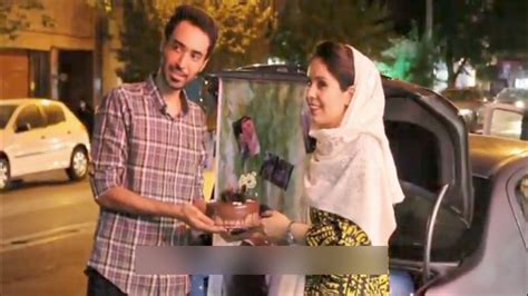 10 ایده سورپرایز تولد دوست پسر در کافه و ماشین