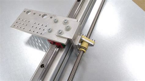 Self Lubricating Lead Screws And Nuts Ideal For 3d Printers Igus