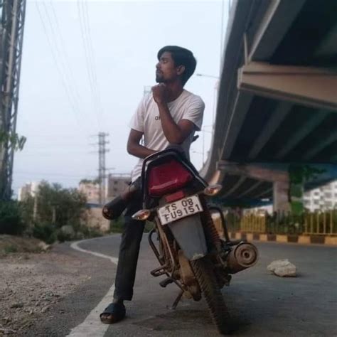 Mohd Shabuddin Shabuddin4391 • Threads Say More