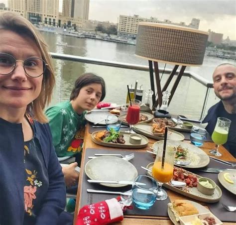 اخبار الفن أحمد الفيشاوي مع زوجته الألمانية السابقة