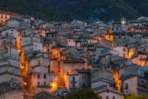 Questo Articolo Non è Disponibile Etsy Laquila Architettura