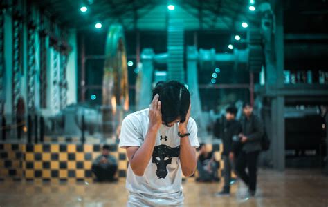 Remove Possessions To Remove Visual Noise