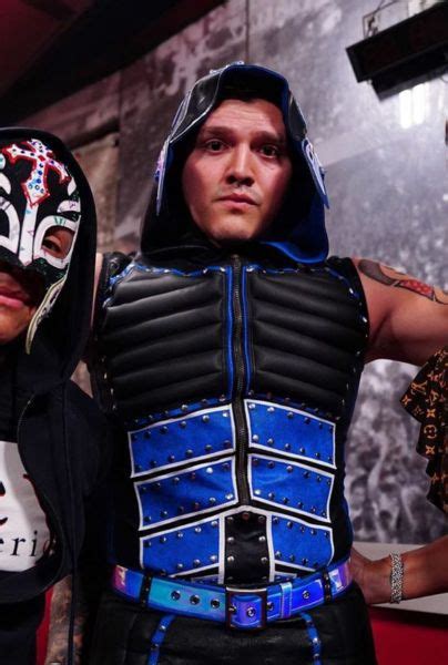 Video La Celebración De Navidad De Dominik Y Rey Mysterio Clinch Wwe