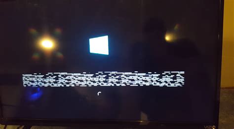 Question Windows Boot Screen Has Weird Lines Artifacts Toms