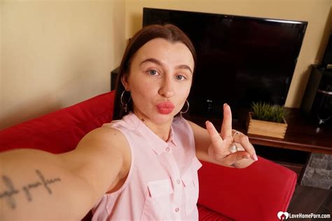 Cute Brunette Shows Off Her Petite Curves Nude Pics Xhamster