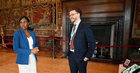 Soft Fruit Forecasting Tool Features In Global Investment Summit Hosted By Pm News Fruitnet