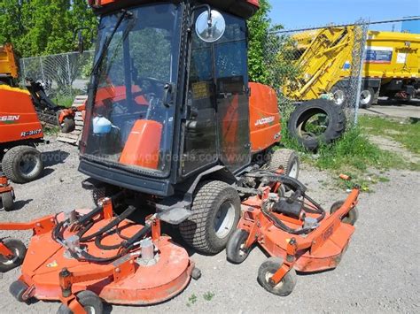 2014 Jacobsen R311t Mower Govdeals