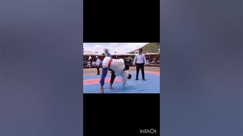 잡으면서 허벅다리걸기지린다 Youtube