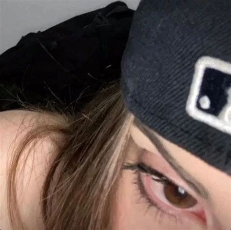 Pin Em Girl တံ Pin Em Girl တံ