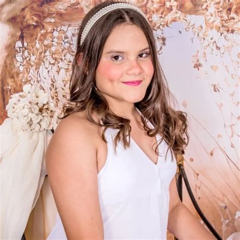 Bruninha Barbizan Influencer Moda Fashion Reels Bruninhabarbizan Threads Say More