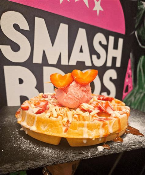 Smashbros Glasgow Smashburgers Smashspuds And Shakes