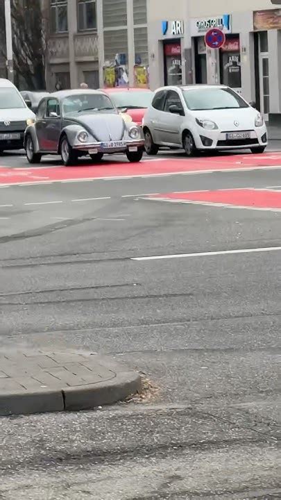 ژیان یا فولکس ؟ وسط آلمان 🇩🇪🚗 آلمان ماشینکلاسیک Youtube