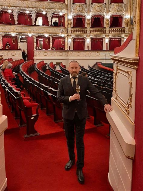 Je To Rok Co Jsem Si Založil Profil Na Linkedin Především Kvůli