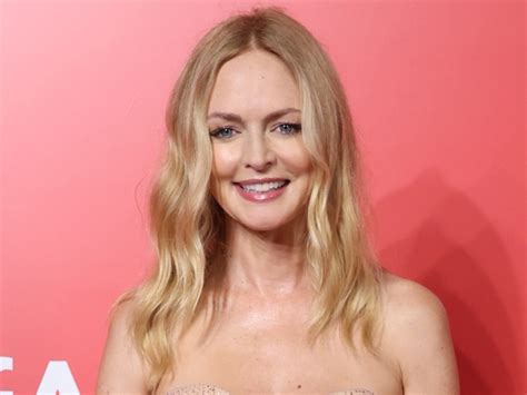 Heather Graham Looks Like A Princess In This Corseted Gown Photos