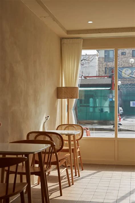 화이트and우드 따뜻한 분위기의 17평 제과점 인테리어 강동구 성내동 화이트and우드 따뜻한 분위기의 17평 제과점 인테리어 강동구 성내동