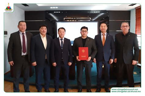 ЕРӨНХИЙЛӨГЧИЙН ИЛГЭЭЛТИЙГ ХҮЛЭЭН АВЛАА