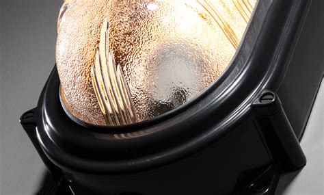 Sp 10 Large Oval Fluorescent Bulkhead Jandg Coughtrie