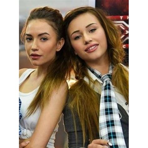 Тита не искала да пее с Гери Никол