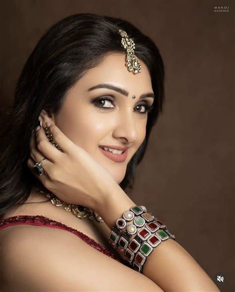 Sridevi Vijayakumar R Southindianangels