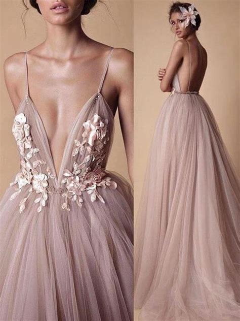 A Line Spaghetti Straps Deep V Neck Beach Wedding Dresses With Appliqu