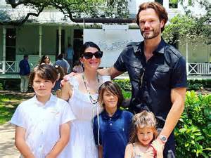 Genevieve Padalecki Reveals Why She Had Her Breast Implants Removed