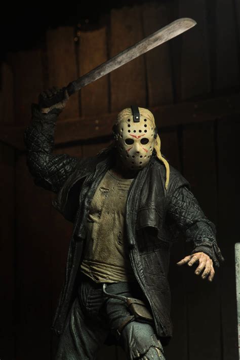 Full Details And Photos For The Friday The 13th 2009 Ultimate Jason