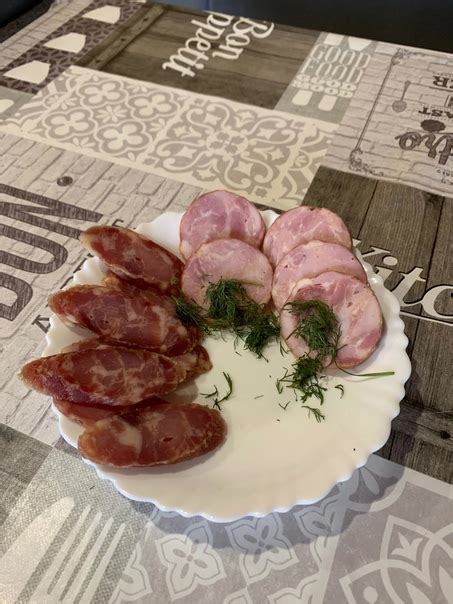 В продаже домашняя колбаса Очень вкусная, можно и к чаю и к пиву. 2025 ...