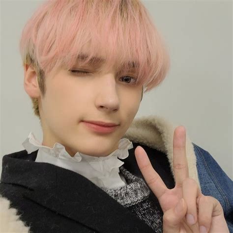 Huening Kai Cute Icons Txt Body Picture Cute Icons
