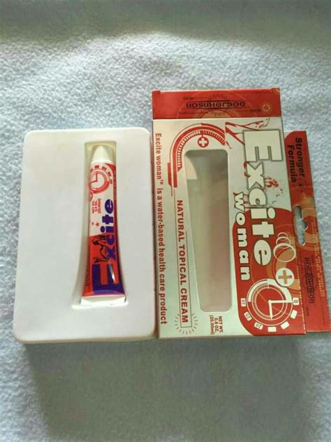 1200 บาท 2หลอด 2000บาทเท่านั้น คอลลาริช ลดสิว ผิวใส