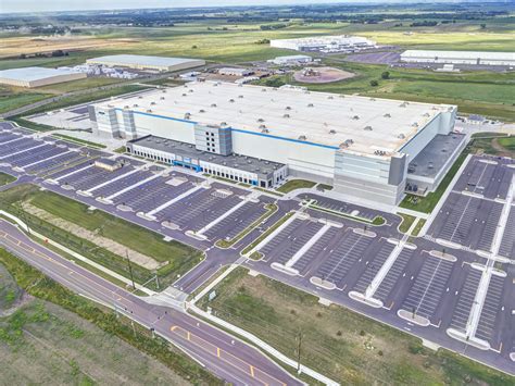 Amazon AR Sort Fulfillment Center FSD1 Gage Brothers Concrete