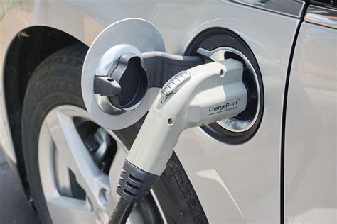 Wajib Tahu Inilah Jenis Jenis Socket EV Charging PT Surya Prima Sakti