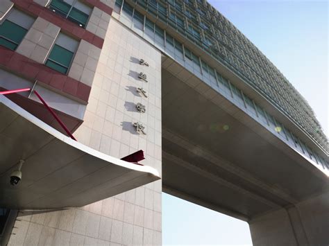 Hongik University 주차장홍문관r동