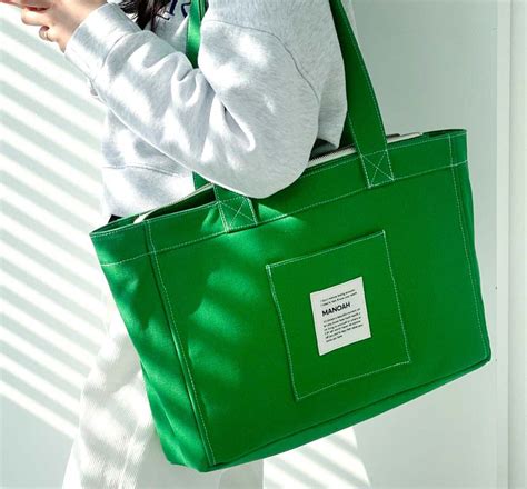 짐이 많아도 가방은 이뻐야 해 실용적이고 힙한 마노아백 텀블벅 크리에이터를 위한 크라우드펀딩